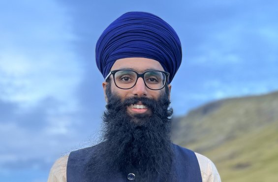 Bhai Supreet Singh - All Gurbani Online - SikhNet Play