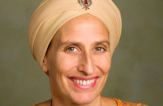 Ajeet Kaur Khalsa - All Gurbani Online - SikhNet Play